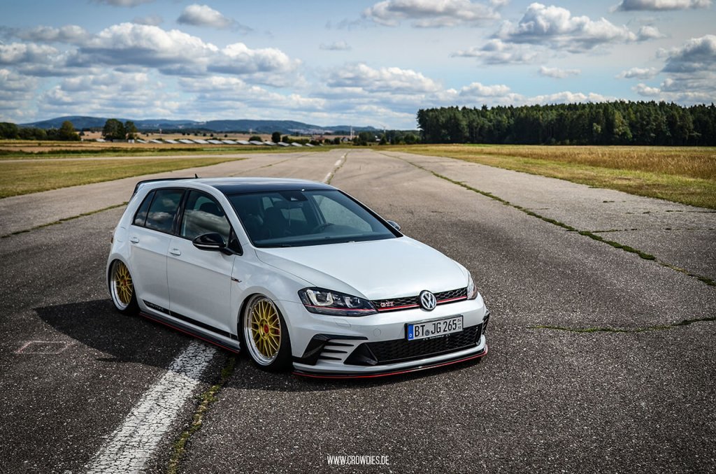 Ju's VW Golf 7 GTI Clubsport - [C]ROWDIES